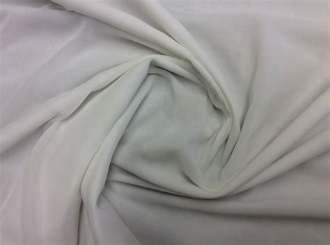 White Polyester Chiffon Apparel Sheer Dress Fabric Fm98