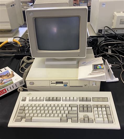 The Compaq Prolinea 4 33 Computers Of Significant History Part 3 — Userlandia