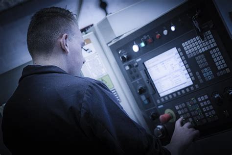 Job Opportunity Cnc Machinist Programmer — Great British