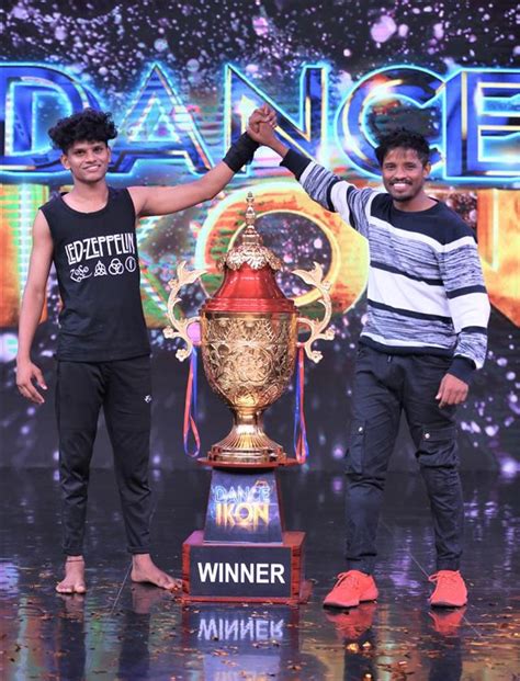 Making The Right Moves Choreographer Raju And Contestant Asif Emerge Winners Of Dance Ikon