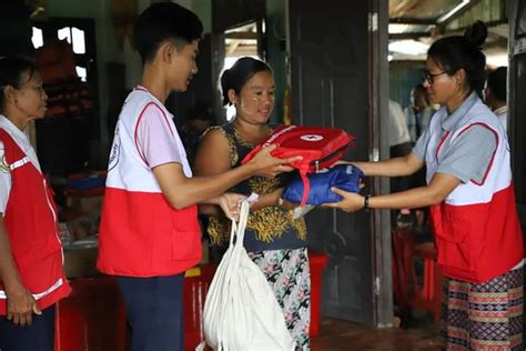 ရခိုင်ပြည်နယ်၊ ရသေ့တောင်မြို့၌ မြန်မာနိုင်ငံ ကြက်ခြေနီအသင်းမှလူသားချင်းစာနာ ထောက်ထားမှုဆိုင်ရာ