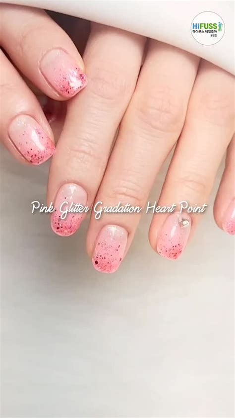 하이푸스 네일조아 응암점 은평구네일 응암역네일 은평네일 응암네일 문제성발전문샵 작은손톱에도 어울리는 대리석네일〰️ 분위기 낭낭한 아트로 어디서나 예쁠거예요🌟