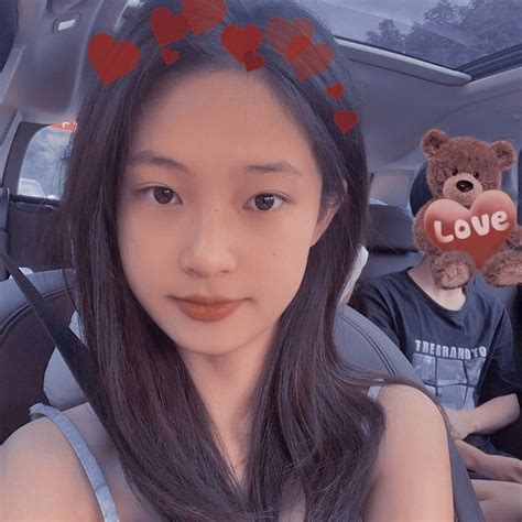 Pin By 𝘆𝘂𝗺𝗶𝗲•🐰 On Uzzlang Girl