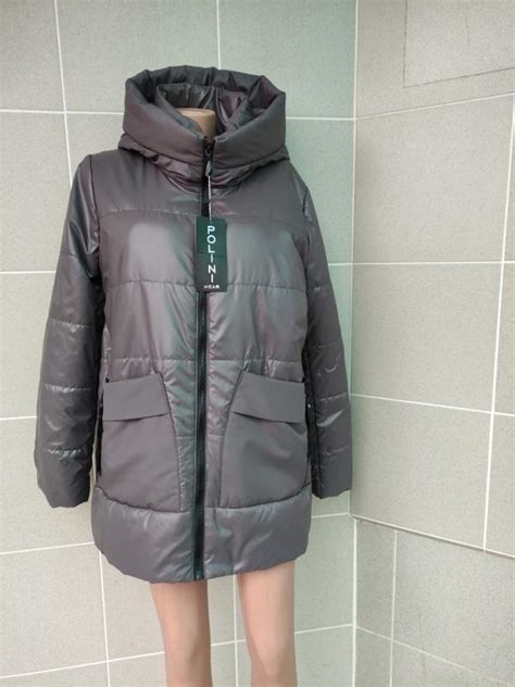 Куртка жіноча — ціна 1400 грн у каталозі Куртки Купити жіночі речі за