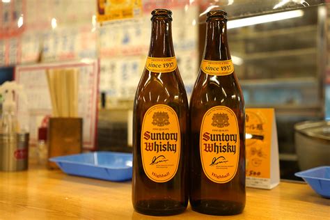 【テスト販売】まるで瓶ビール！？サントリー角ハイボール中瓶、初登場！酒場に似合う Syupo シュポ
