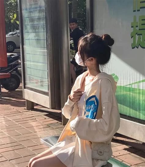 H Nh Nh G I Xinh Eo Kh U Trang Ng U Nh T