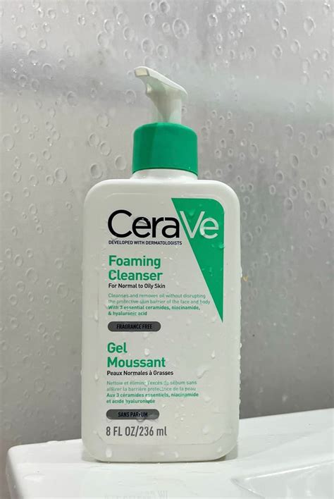 分享 Cerave 水楊酸洗面乳溫和泡沫洗面乳 美妝板 Dcard