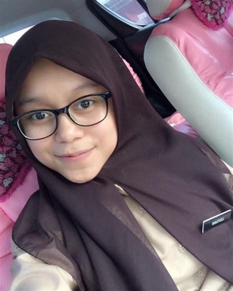 Foto Siswi SMA Pramuka Cantik Dan Manis Dzargon