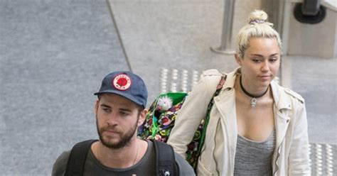 M할리우드 마일리 사이러스 리암 헴스워스 아이 임신결혼설 솔솔