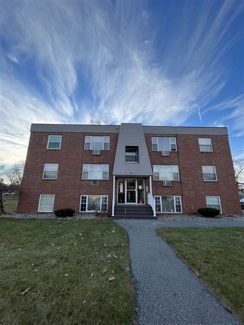 99 Cluff Crossing Rd Unit D9 Salem Nh 03079 Condo For Rent In Salem Nh