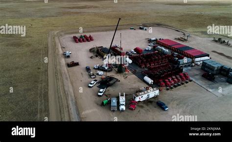 Hydraulic Fracturing Operation Stock Videos And Footage Hd And 4k Video Clips Alamy