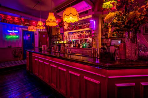 Simmons Soho London Bar Reviews Designmynight