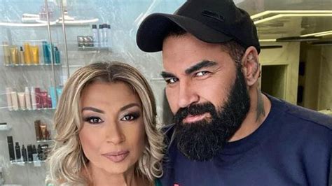 Майката на Азис отказа 100 бона за голи снимки