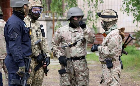 Київ виділив понад 1 2 мільярди й продовжує виділяти кошти для військових Інфографіка