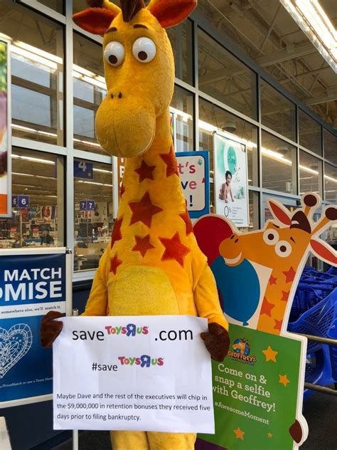 Walmart Mascot Geoffrey The Giraffe Toys R Us Logo Toys R Us Mascot