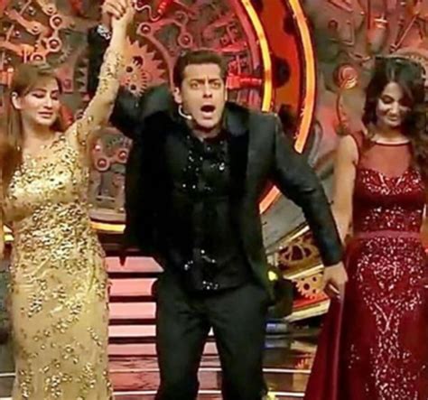 Hina Khan Wins Hearts And Her First Photo Post Bigg Boss 11 Finale Is