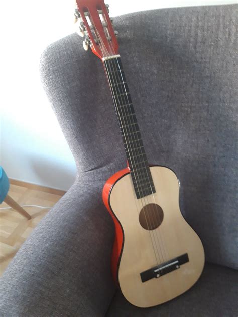 Barn Gitarr I Arboga Köp På Tradera 697162733
