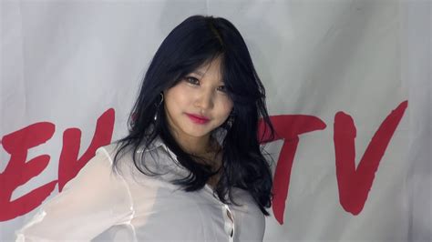 섹시댄스팀 걸크러쉬 태리 보미 흑백의상 포토타임1 20180621 홍대연남동 Youtube