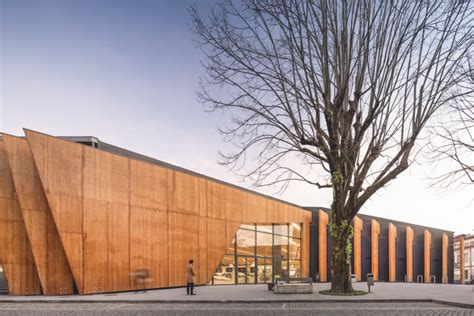 Architecture And Living Spaces In Transition Iconic Awards