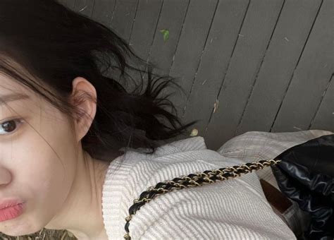 チェリョンインスタ チャールズニュースとユーモア