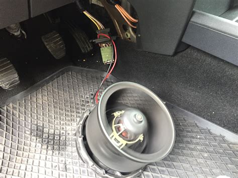 Ремонт отопителя(вентилятора, моторчика) печки — Renault Megane II, 1,5 ...