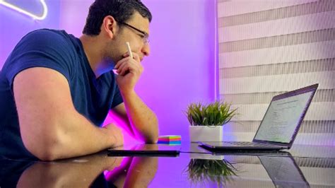 Contrata A Juan David Otálora Díaz Realfluencers