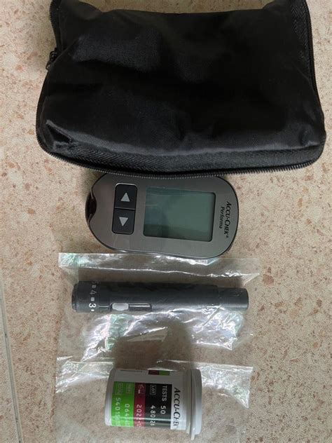 Accu Chek Performa Health Nutrition Health Monitors Weighing Scales On Carousell