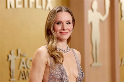 Kristen Bell Wows At Actor Awards 2026 In Naked Dress Covered In Crystals