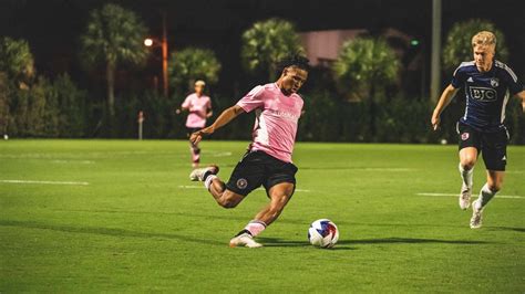 Inter Miami Cf Ficha Al Juvenil De 17 Años Tyler Hall Por Camilo