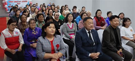 ДЭЛХИЙН ЦУСНЫ ДОНОРЫН ӨДРИЙГ ТОХИОЛДУУЛАН ТӨВ АЙМГИЙН ХҮНДЭТ ДОНОРУУДАА АЛДАРШУУЛЛАА