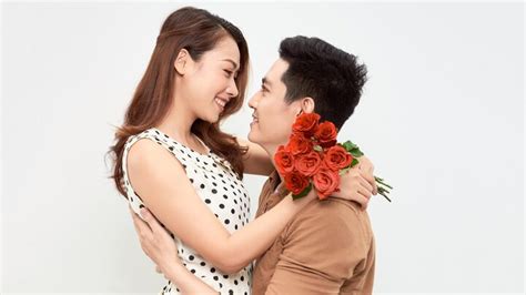 Relationship တစ်ခုကို အချိန်ကြာကြာတည်ဆောက်နိုင်ဖို့အတွက် အဓိကလိုအပ်တဲ့အချက် ၅ ချက်