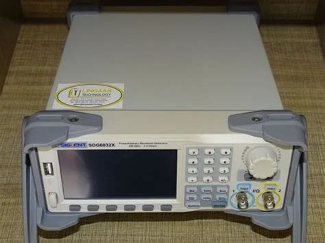 Pulse Arbitrary Waveform Generator For Industrial Model Name Number SDG X At