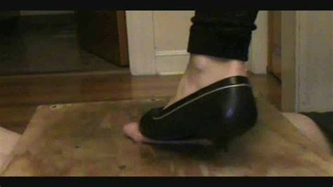 Oh Wow Its Oozing C C Crush And Shoejobs Clips4sale