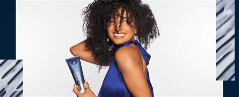 Monat Curl Perfection™ Curl Defining Cream Infused With Rejuvenique® Frizz Fighting