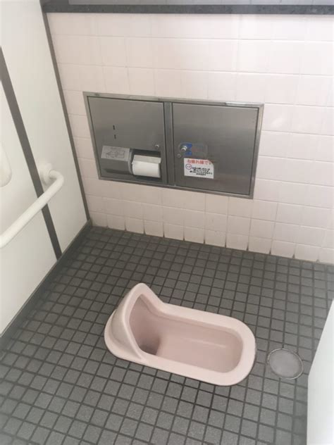 屋根あり兵庫県の道の駅 ハチ北ではあまり車中泊をおすすめしませんブログ 車中泊女子初心者向けバンライフブログ