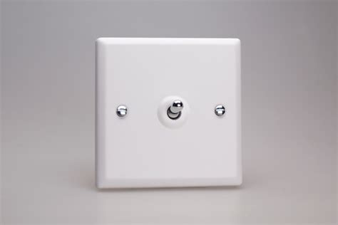 Varilight Classic Chalk White 1 Gang 10a 1 Or 2 Way Toggle Switch