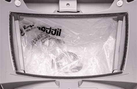 Litter Robot 4 Red And Partial White Flashing Globe Position