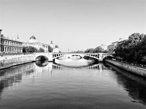 converting iso 8601 date format to javascript mm dd yyyy date format