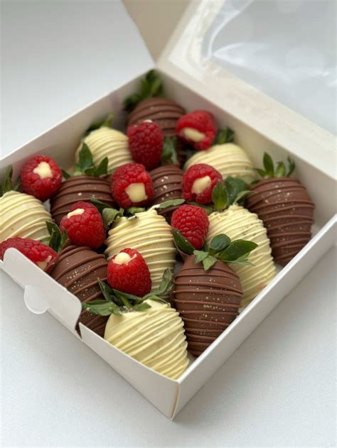 КЛУБНИКА В ШОКОЛАДЕ •ФИНИКИ •СТУПИНО Fav Berrychoco • Instagram Photos And Videos в 2024 г