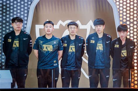 LOL A Equipe Da RNG Vai Se Separar Fragster BR
