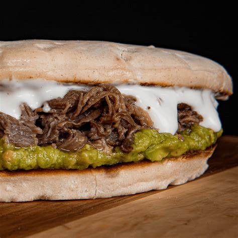 N 32 Mechada Palta Mayo El Restaurante And Delivery De Coyhaique Pide