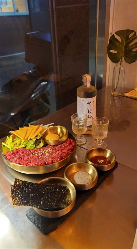 건대고이장 제대로된 한우육회와 가장 잘어울리는 술은건대분위기맛집애견동반가능 네이버 블로그