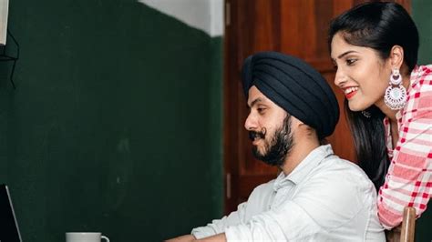 How To Check Education And Career News