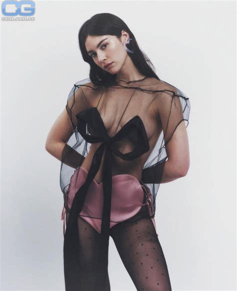 Gracie Abrams Nude Pictures Onlyfans Leaks Playboy Photos Sex Scene Uncensored