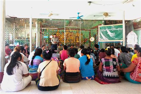 ရေနံချောင်းမြို့ သူဌေးကုန်းရပ်ကွက်တွင် ပြည်သူ့စစ်မှုထမ်းဥပဒေဆိုင်ရာ အသိပညာပေးရှင်းလင်းဆွေးနွေးပ