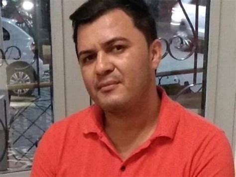 Professor Tem Orelha E Dedo Decepados Em Tentativa De Homicídio No