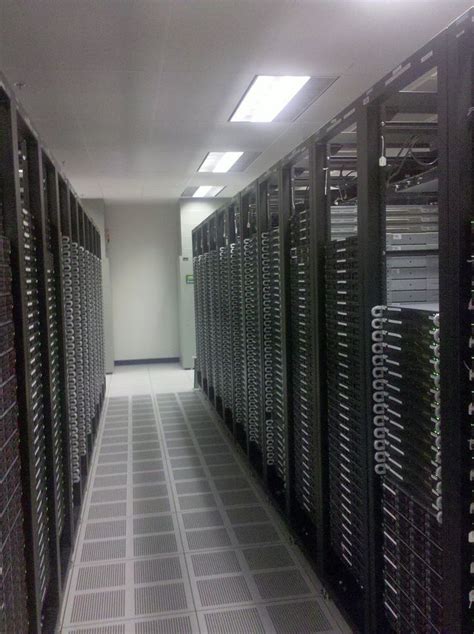 Web Hosting Unmanaged Vps And Dedicated Server Rentals Parkinhost Server Room Home