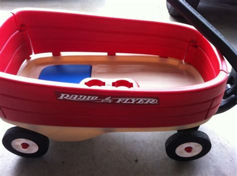 Radio Flyer 2600 Discovery Wagon 443235133