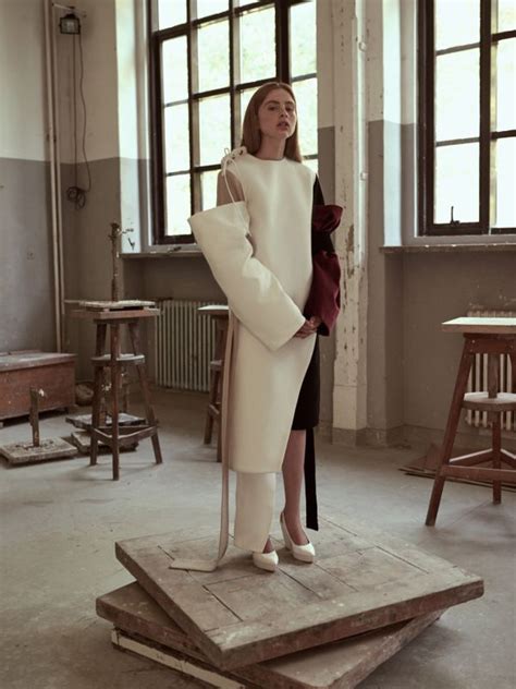 Model Laura Mmg Models