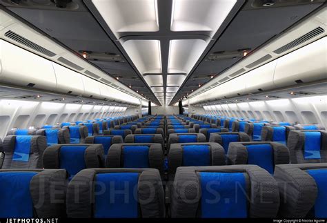 Interior Del Airbus A330 Pictures Airbus Offers Glimpse Of New Cabin